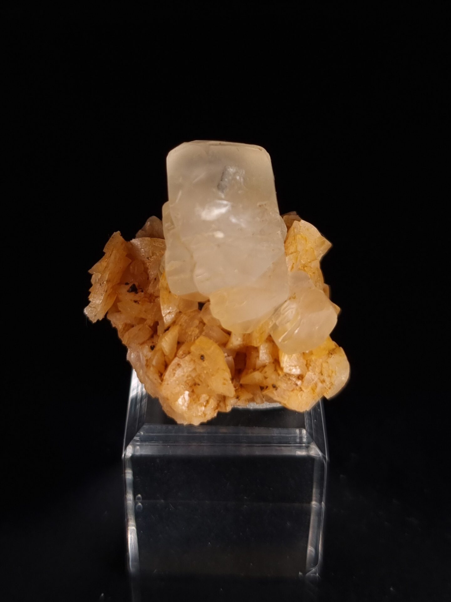 Calcite and Aragonite suite - FD Mineral Collection